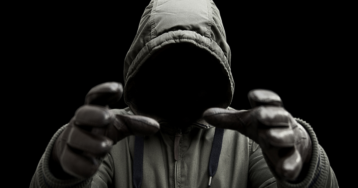 Is this a red flag, and should I tell him he choked me? | The Internet ...